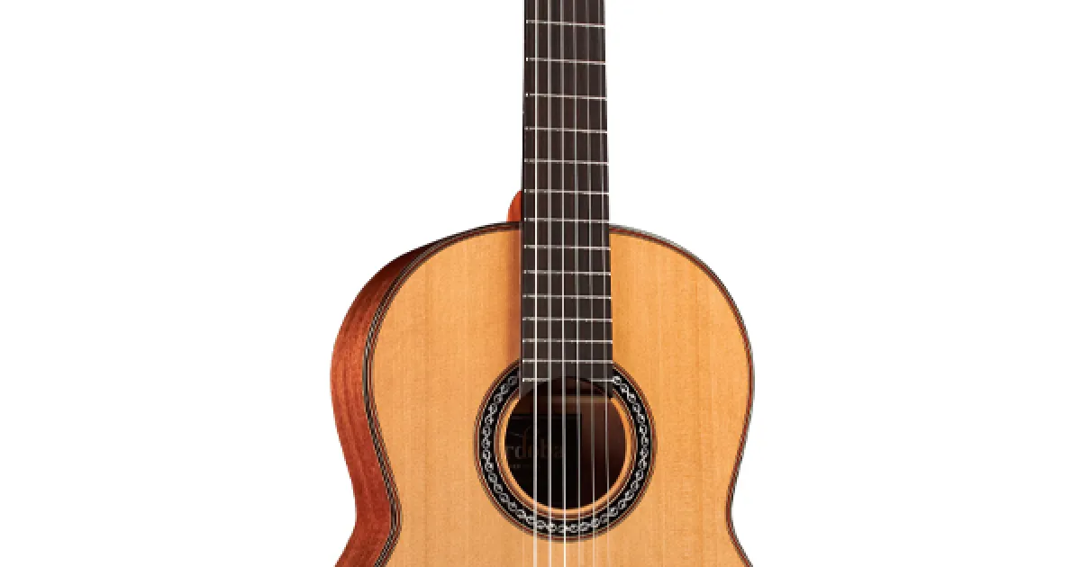 C9 Parlor - Cordoba Guitars